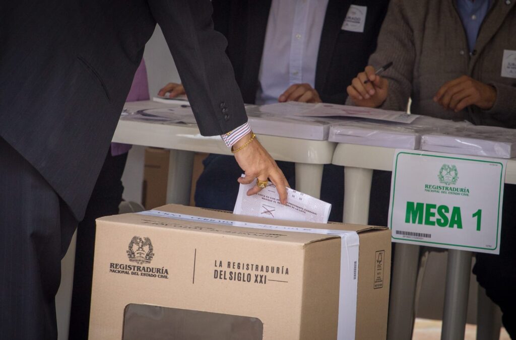 El Voto Programático en Colombia - santandercuenta.com
